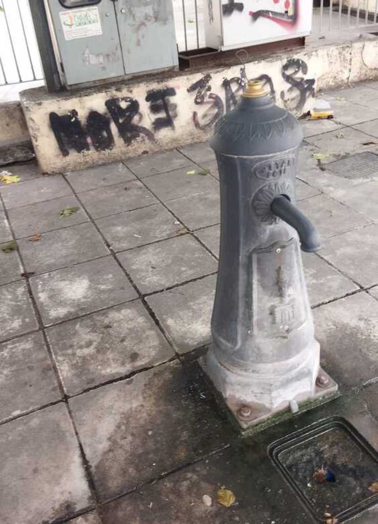 ΠΑΤΡΑ: Εγκατάλειψη και κλοπές – Οι παραμελημένες βρύσες – Patratora.news