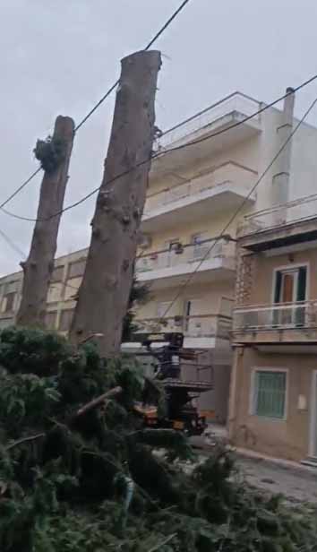 ΠΑΤΡΑ: Αναστάτωση και Ζημιές στην Περιοχή Αγ. Γεωργίου Λάγγουρα Λόγω ...